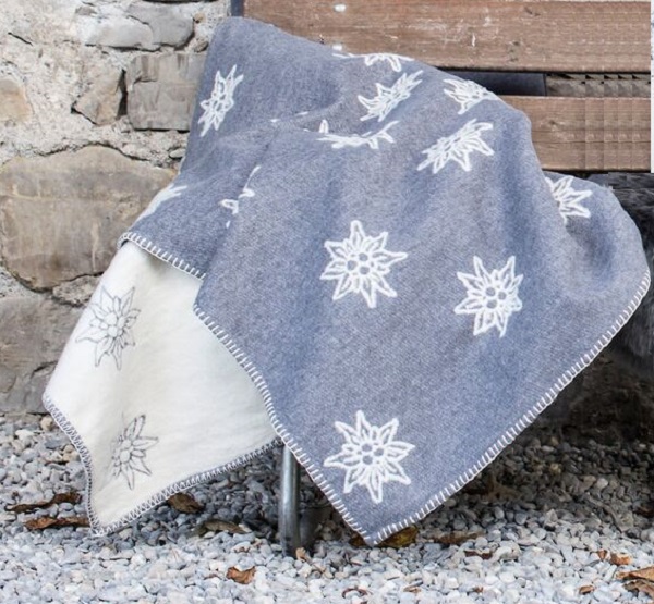 Edelweiss Blanket and Cushion - LE Interiors